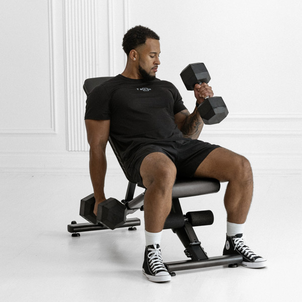Dumbbell Incline Hammer Curl - Exercise Guide | Motra