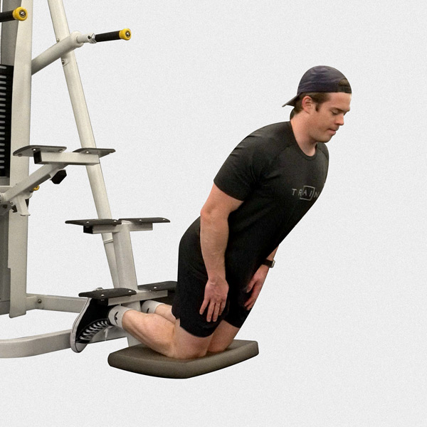 Nordic Hamstring Curl - Exercise Guide | Motra