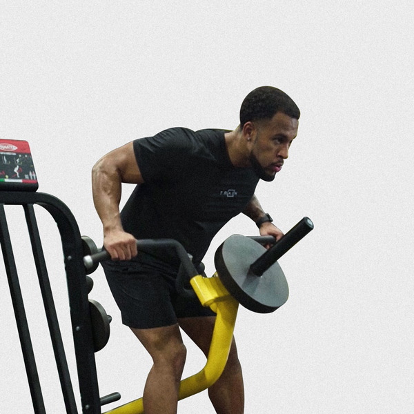 Machine T-Bar Row - Exercise Guide | Motra